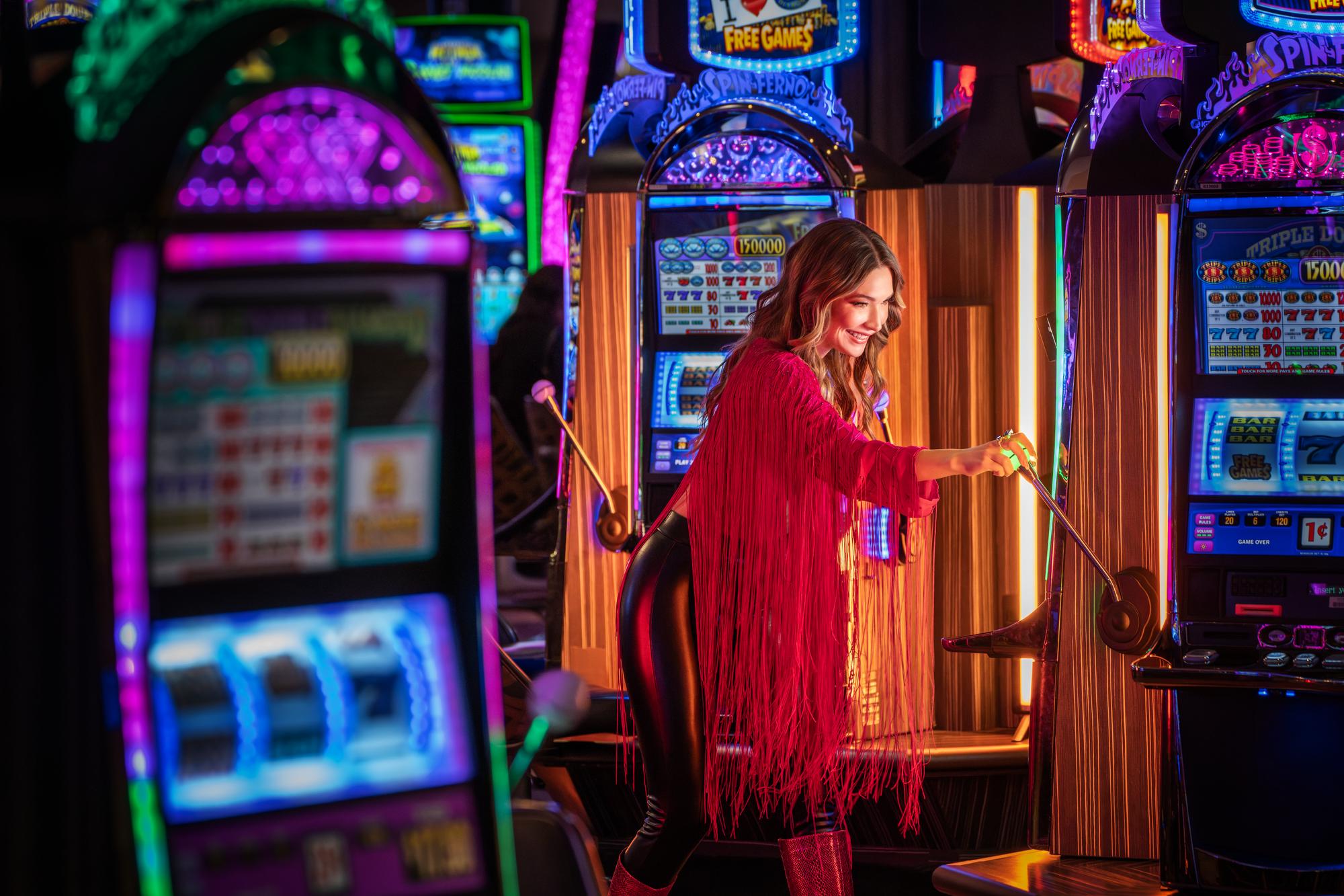 Luxor Hotel & Casino | Iconic Pyramid Hotel on the Las Vegas Strip