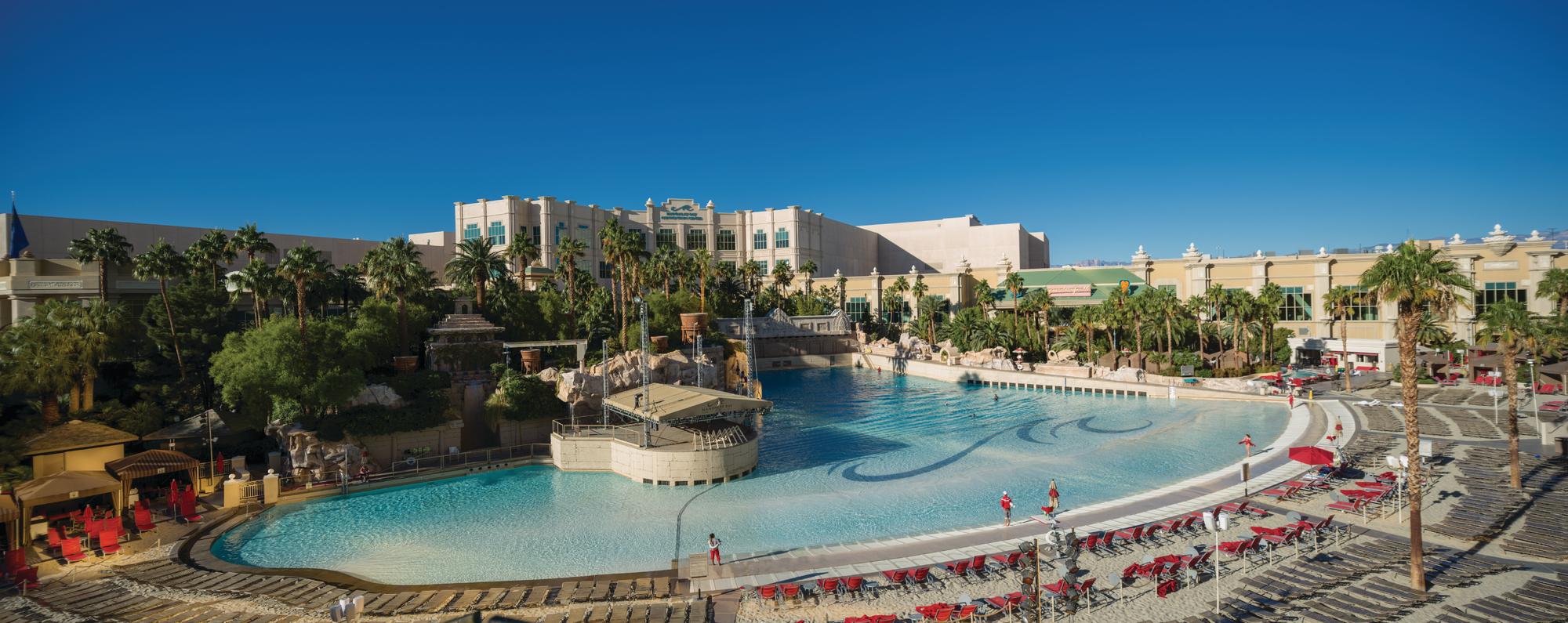Mandalay Bay Pool Cabanas