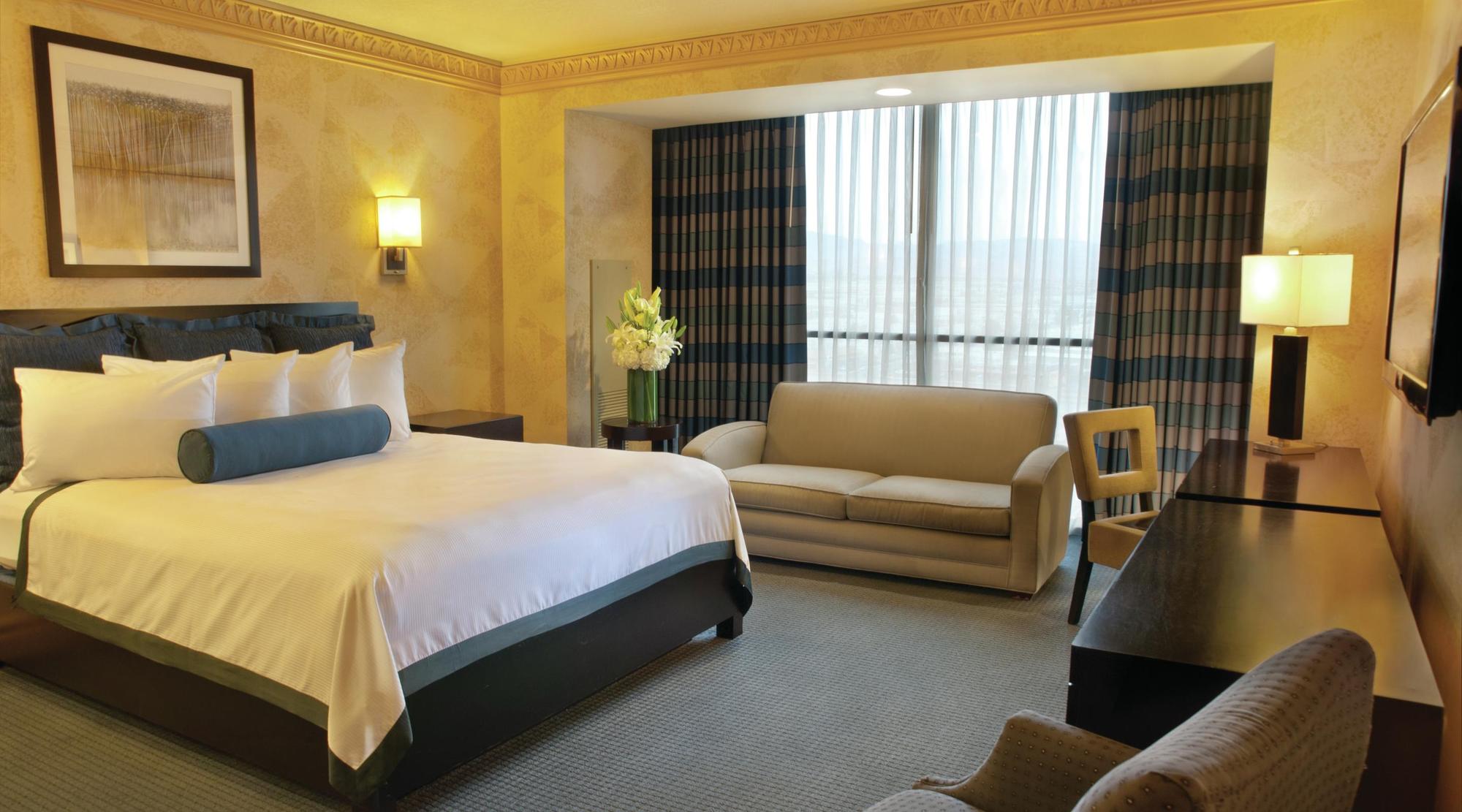 Tower Elite King Room